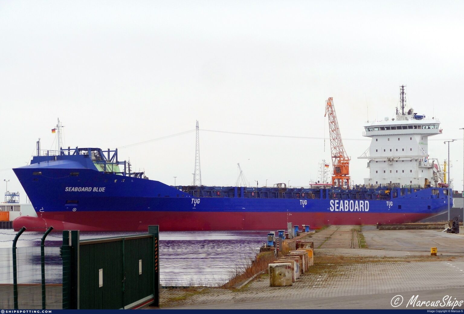 Primer Buque impulsado por Gas Licuado Natural, de la naviera Seaboard ...